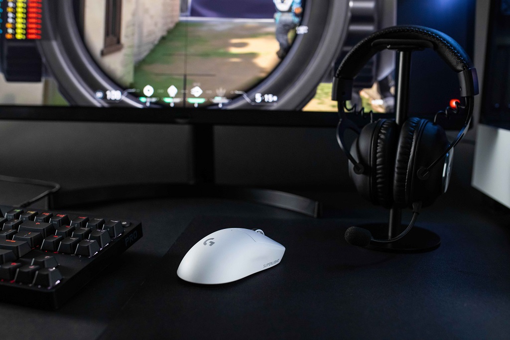 Logitech G Pro X Lightspeed Punya Bobot Ringan untuk Esports