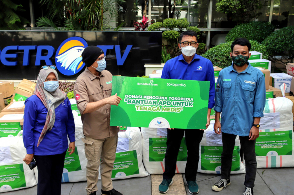 Benih Baik Salurkan Donasi Senilai Rp1,2 Miliar Melalui DKMG