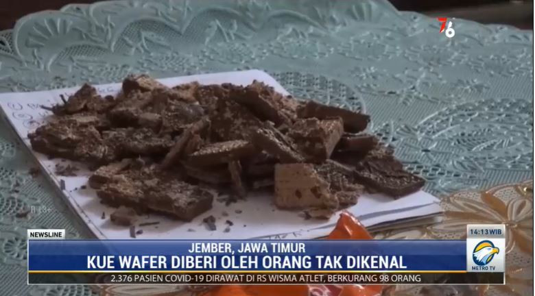 Wafer Isi Silet Nyaris Merobek Mulut Anak di Jember Wafer Isi Silet Nyaris Merobek Mulut Anak di Jember