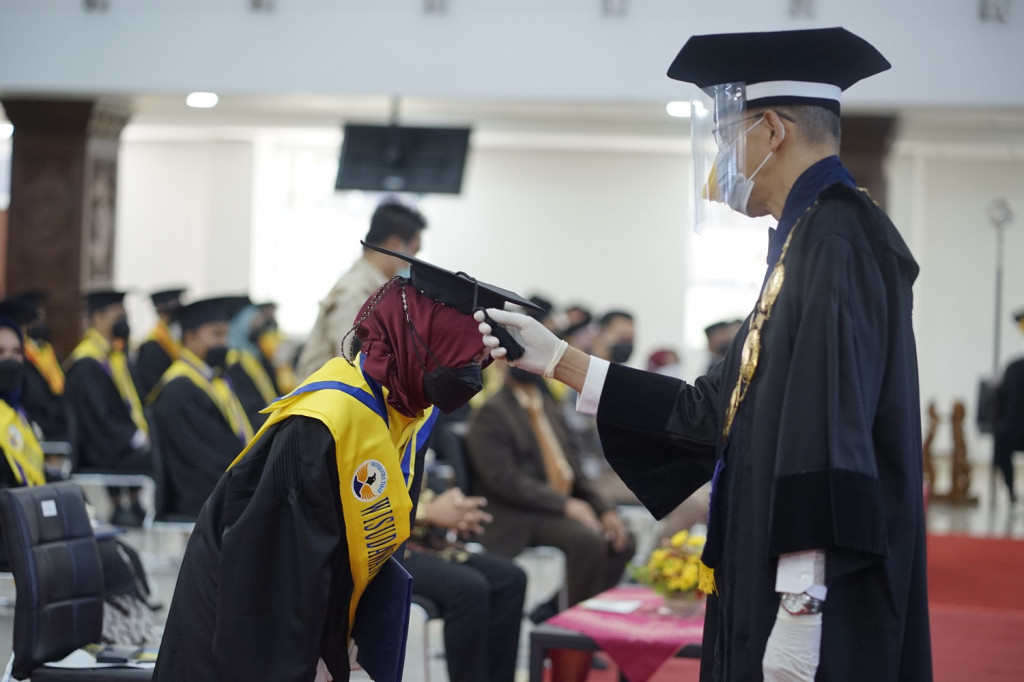 Foto: Untidar Gelar Wisuda Tatap Muka