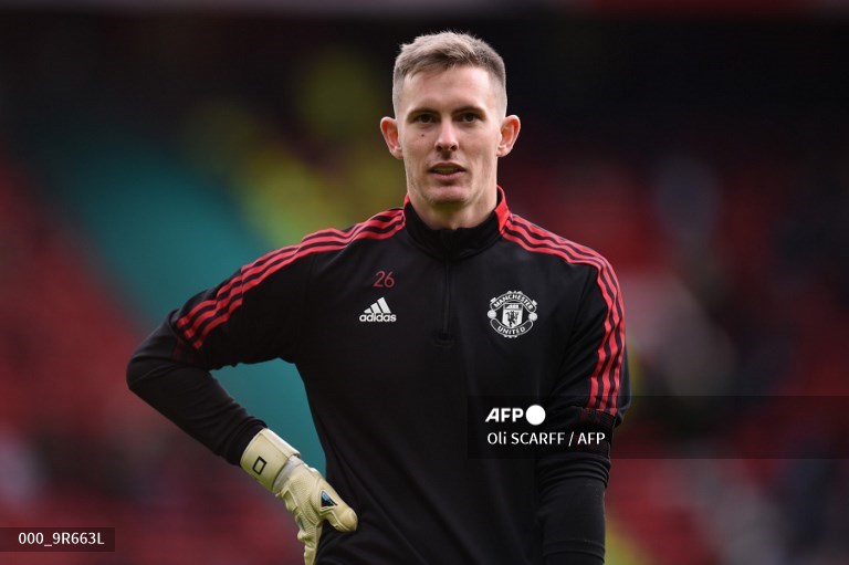 Van Der Sar Dinginkan Rumor Ketertarikan Ajax Terhadap Kiper MU