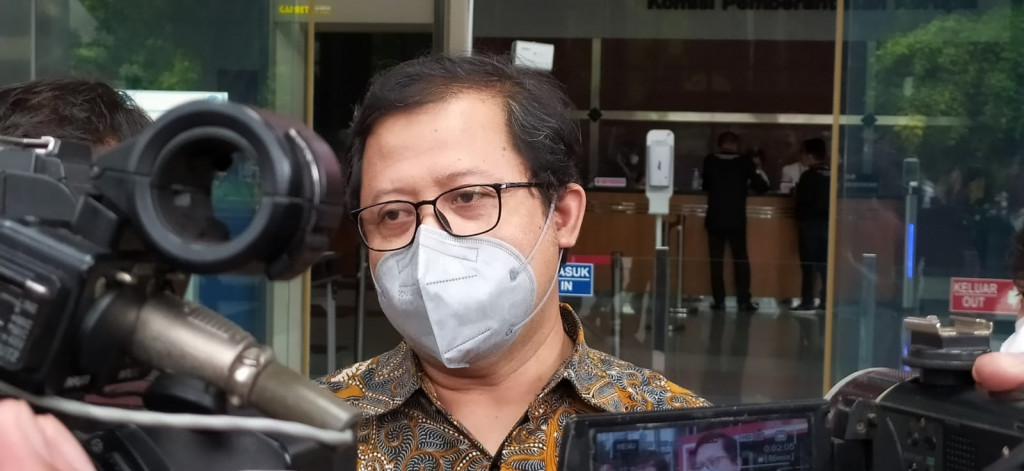 KPK Periksa Dosen UNJ Terkait Laporan Gibran-Kaesang KPK Periksa Dosen UNJ Terkait Laporan Gibran-Kaesang