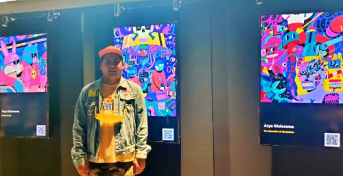 Kece! Seni NFT Karya Ilustrator Lokal Arya Mularama Mejeng di Sarinah
