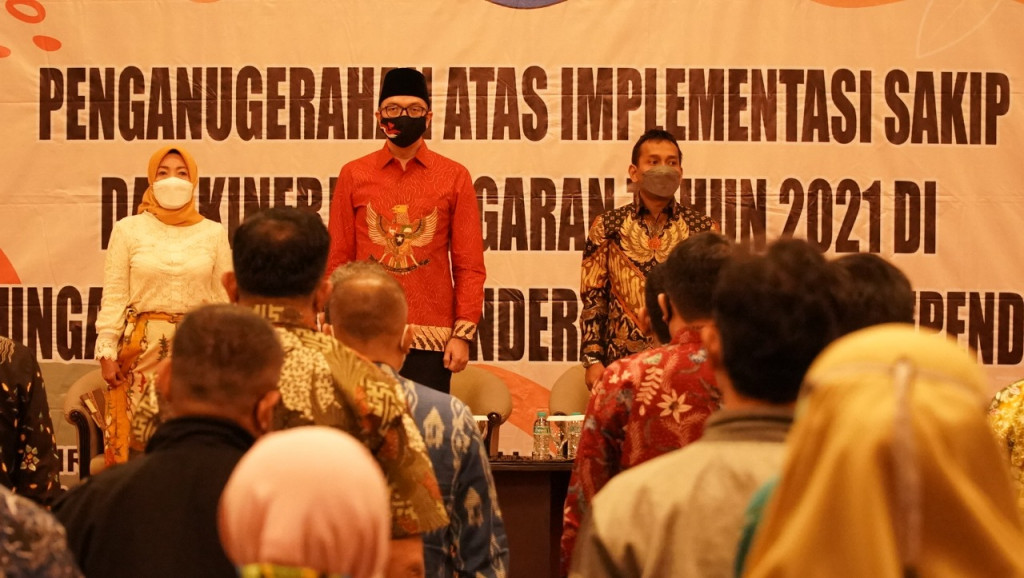 Ditjen GTK Berikan Penghargaan pada 6 Satker-UPT Terkait Implementasi SAKIP dan Kinerja Anggaran