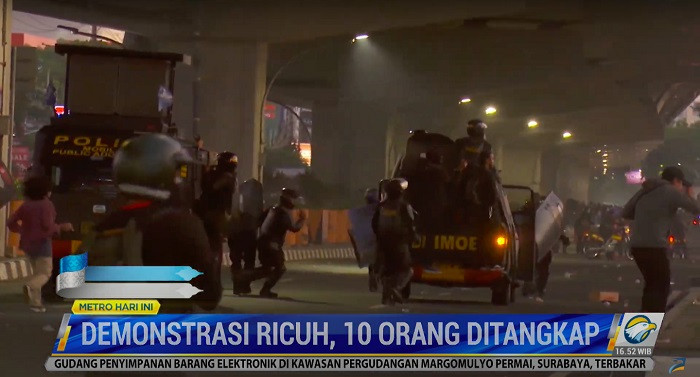 Demonstrasi di Makassar Ricuh, 10 Orang Ditangkap