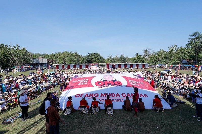 Relawan Tebar Inspirasi Ganjar yang Peduli Kesejahteraan Petani Relawan Tebar Inspirasi Ganjar yang Peduli Kesejahteraan Petani