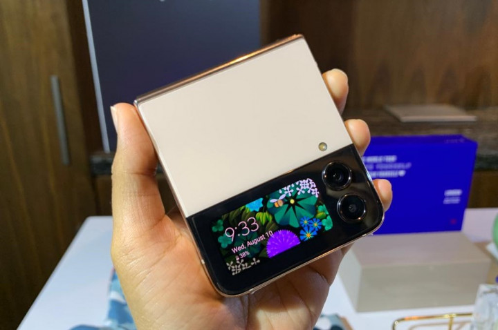 Jangan Bingung, Ini Perbedaan Samsung Galaxy Z Flip 3 dan Flip 4 ... Jangan Bingung, Ini Perbedaan Samsung Galaxy Z Flip 3 dan Flip 4 ...