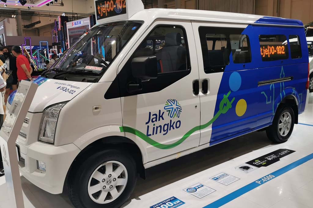 Angkot Listrik Bakal Wara-Wiri Di Jalan Sudirman - Thamrin Angkot Listrik Bakal Wara-Wiri Di Jalan Sudirman - Thamrin