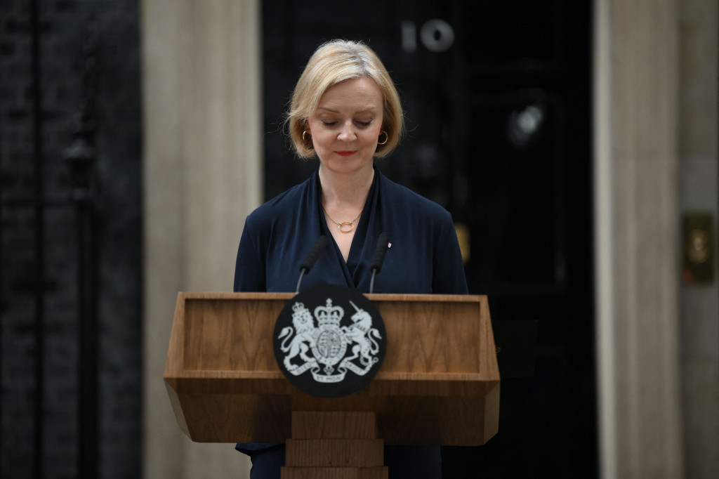 Baru 45 Hari Menjabat, Liz Truss Mundur dari PM Inggris Baru 45 Hari Menjabat, Liz Truss Mundur dari PM Inggris