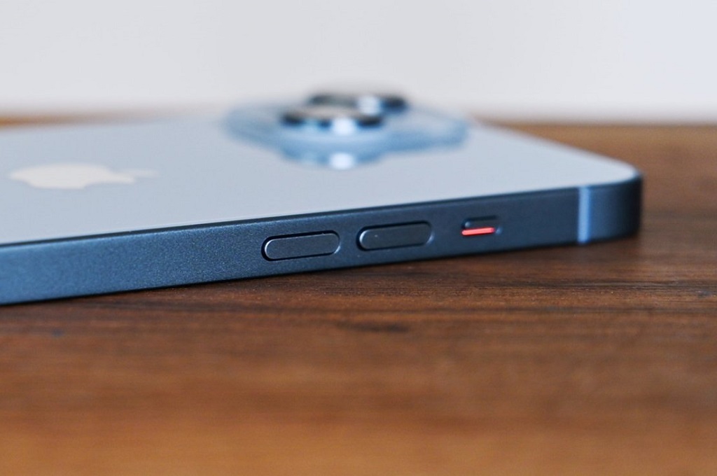 iPhone 15 Pro Hadirkan Tombol Volume Solid-State