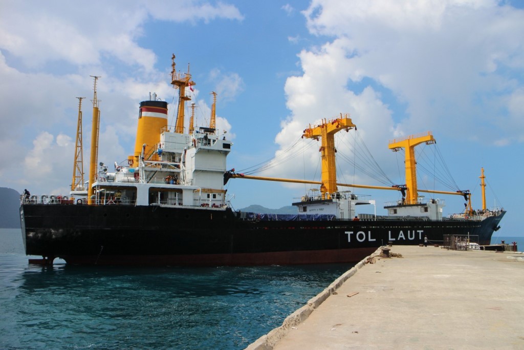 Serba-Serbi Tol Laut serta Manfaatnya bagi Indonesia Serba-Serbi Tol Laut serta Manfaatnya bagi Indonesia