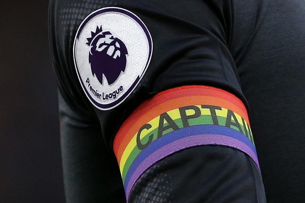 Dianggap Simbol LGBT, Ban Kapten Pelangi Haram di Piala Dunia Qatar Dianggap Simbol LGBT, Ban Kapten Pelangi Haram di Piala Dunia Qatar