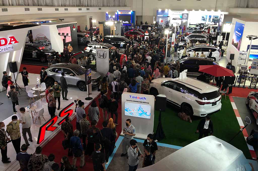 GIIAS Semarang Resmi Dibuka, Jateng Siap Gaspol Industri Otomotif!