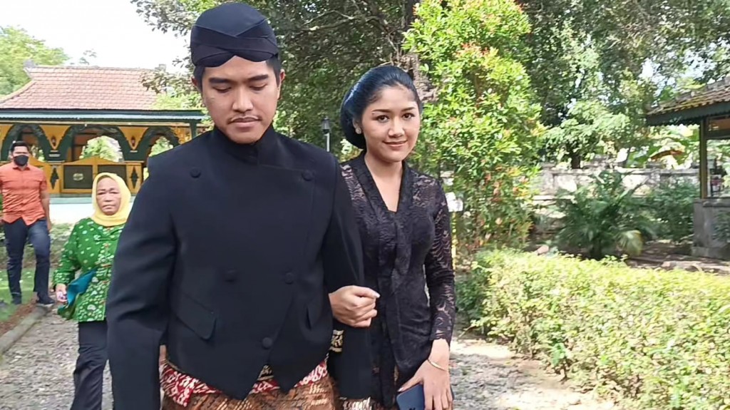 Maskawin Kaesang ke Erina: Alat Salat dan Uang Rp300 Ribu