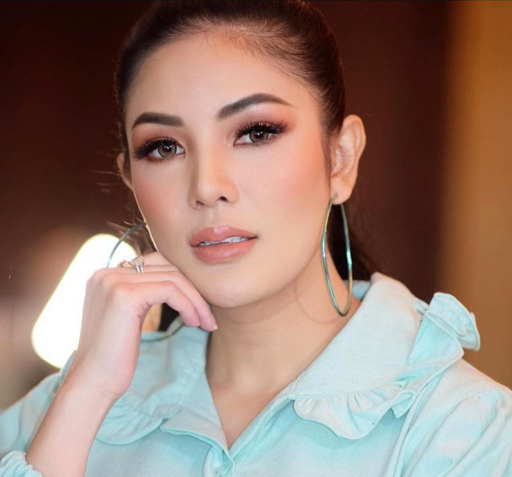 Nikita Mirzani Divonis Bebas, Instagram Nindy Ayunda Diserbu Netizen Nikita Mirzani Divonis Bebas, Instagram Nindy Ayunda Diserbu Netizen