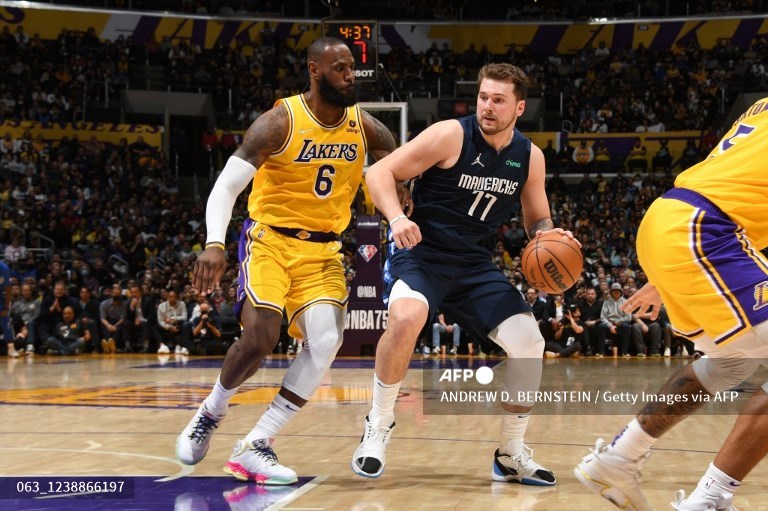 Hasil NBA: Lewat 2OT, Mavericks Bekuk Lakers