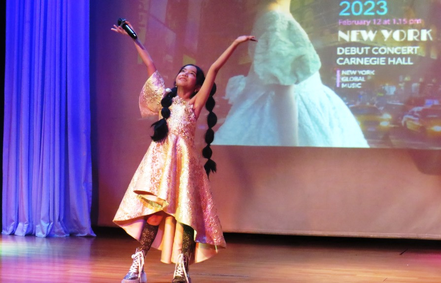 Jalan Emas Evolette Alexandra menuju Carnegie Hall