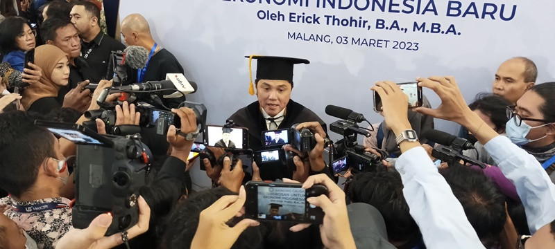 Soal Tragedi Kanjuruhan, Ketum PSSI Erick Thohir Bilang Begini! Soal Tragedi Kanjuruhan, Ketum PSSI Erick Thohir Bilang Begini!
