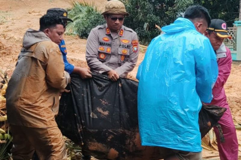 Bnpb Sebut Kejadian Tanah Longsor Natuna Terburuk Sepanjang Sejarah