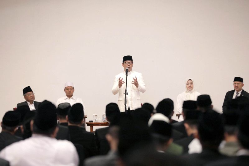 Ridwan Kamil Enggan Komentari Penolakan Timnas Israel di Piala Dunia U-20 Ridwan Kamil Enggan Komentari Penolakan Timnas Israel di Piala Dunia U-20