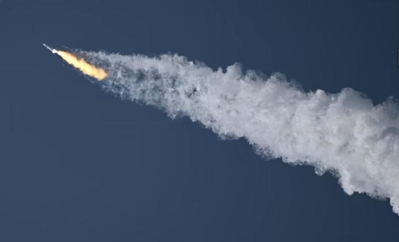 SpaceX Starship, Roket Terbesar di Dunia Meledak saat Uji Terbang Pertama