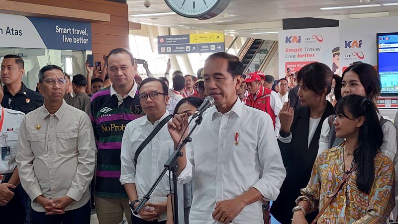 Hilirisasi Nikel Disebut Untungkan Tiongkok, Begini Respons Jokowi Hilirisasi Nikel Disebut Untungkan Tiongkok, Begini Respons Jokowi