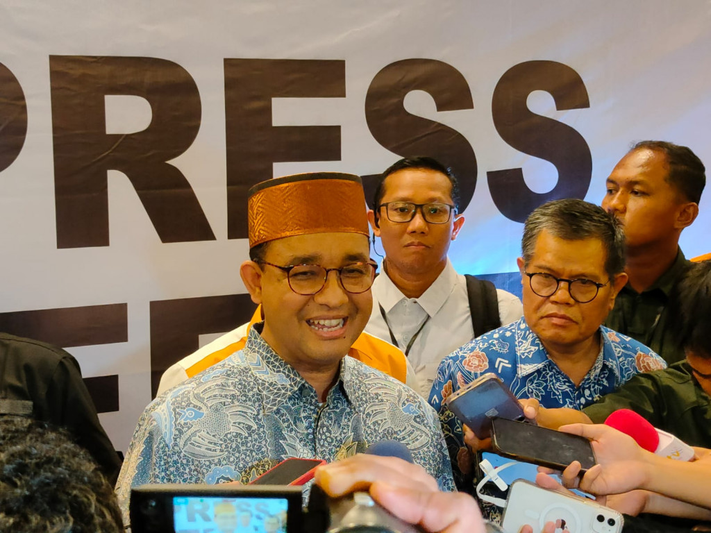 Ditanya Rocky Gerung soal UU ITE Momok Demokrasi, Anies: Itu Gampang ... Ditanya Rocky Gerung soal UU ITE Momok Demokrasi, Anies: Itu Gampang ...