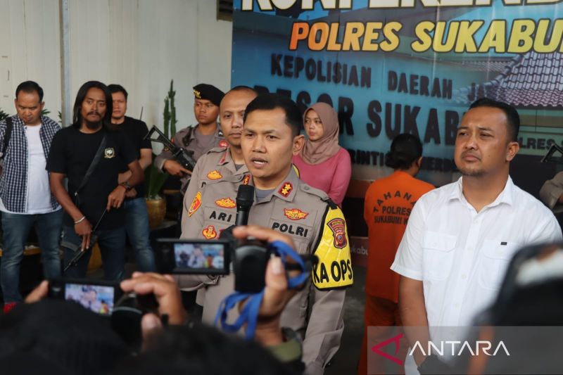 Tersinggung saat Ditagih Utang, Ibu Muda di Sukabumi Habisi Penagih Tersinggung saat Ditagih Utang, Ibu Muda di Sukabumi Habisi Penagih