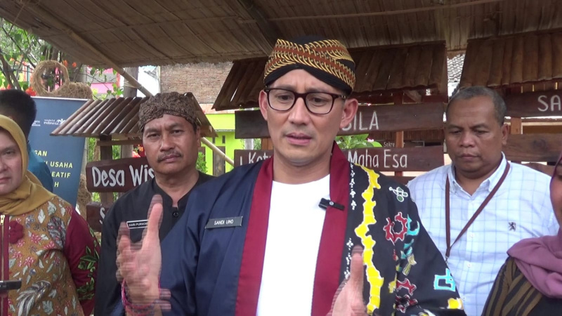 Sandiaga Uno Bidik 14,3 Juta Turis Asing Melancong ke Indonesia di 2024