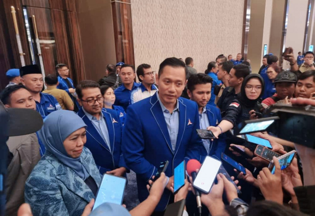 Demokrat Beri Surat Rekomendasi untuk Khofifah Berpasangan dengan Emil Dardak