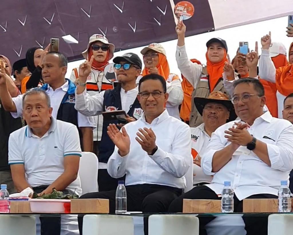 Puji Penampilan Muhaimin di Debat Cawapres, Anies: Skornya 11 dari 10 Puji Penampilan Muhaimin di Debat Cawapres, Anies: Skornya 11 dari 10