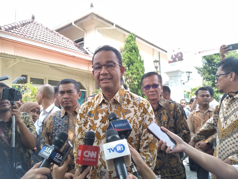 Jokowi Sebut Presiden Boleh Kampanye, Anies: Kami Siap Hadapi