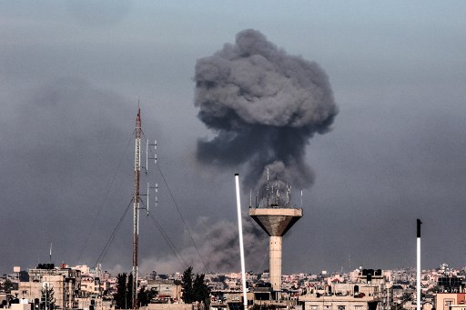Israel Lancarkan 7 Serangan Udara Ke Rafah Gaza Makin Tak Aman