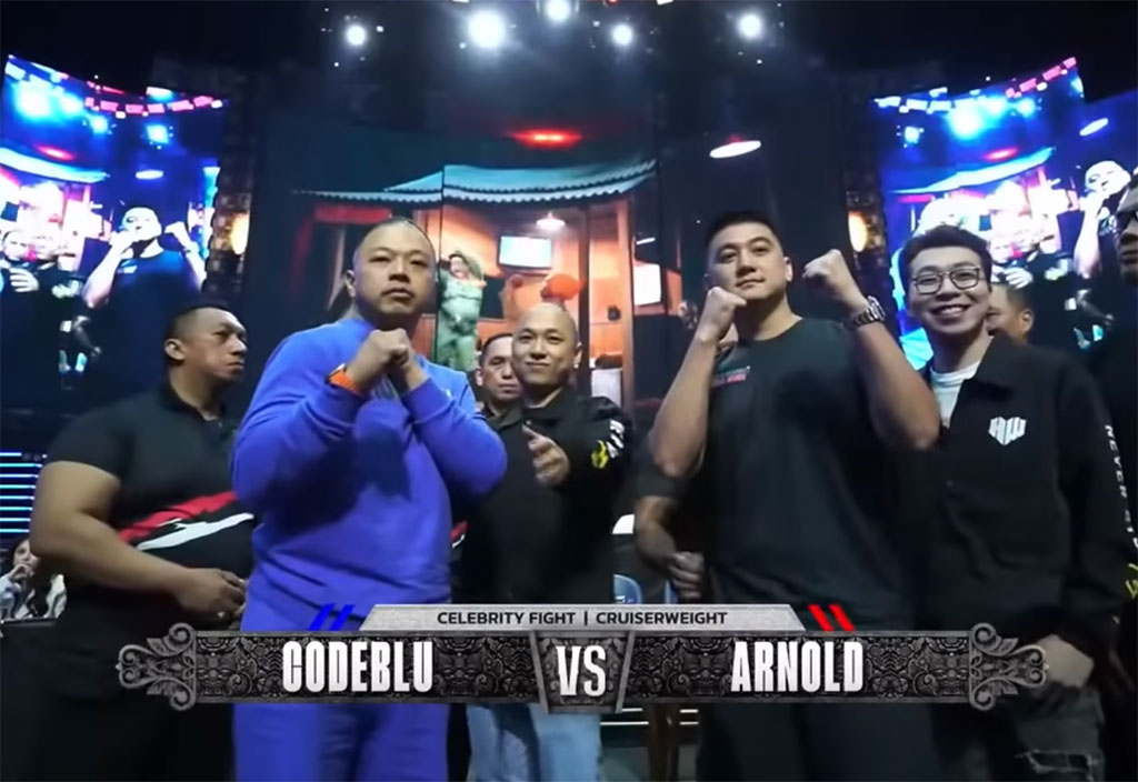 Adu Tinju, Chef Arnold Kalah dari Codeblu Adu Tinju, Chef Arnold Kalah dari Codeblu