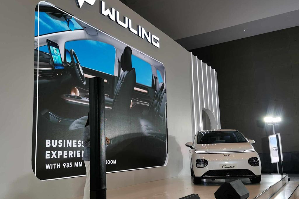 Wuling Cloud EV Sudah Bisa Dipesan, Estimasi Harga Rp410 Juta