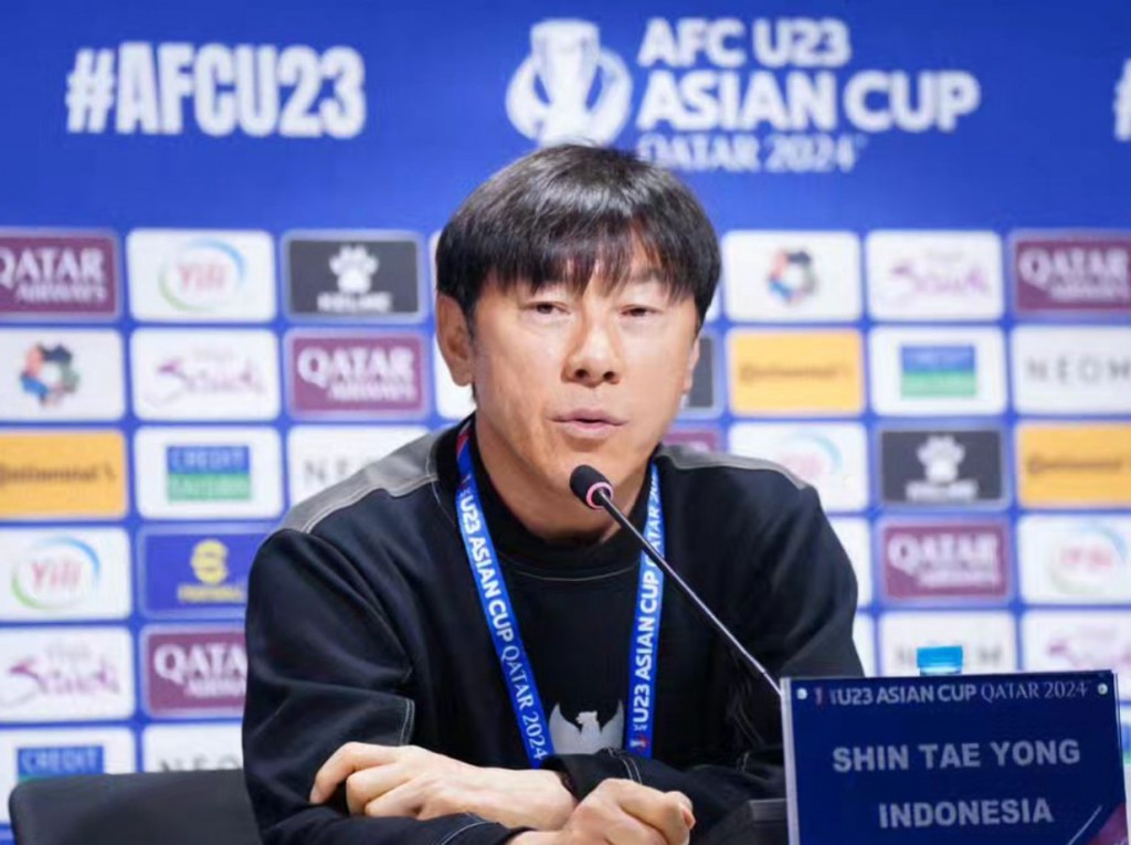Justin Hubner dan Rizky Ridho Absen Lawan Guinea, Shin Tae-yong: Saya ... Justin Hubner dan Rizky Ridho Absen Lawan Guinea, Shin Tae-yong: Saya ...