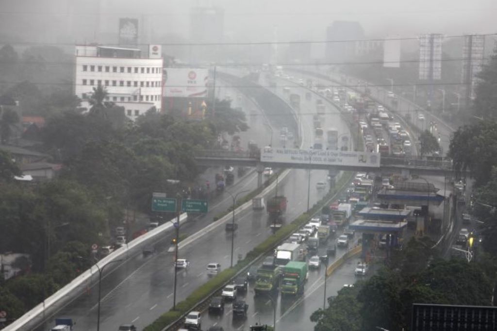 Waspada Bmkg Ingatkan Potensi Hujan Lebat Di 20 Provinsi