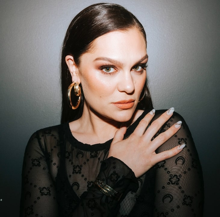 Permintaan Maaf Jessie J Batal Hadir di Konser David Foster Jakarta Permintaan Maaf Jessie J Batal Hadir di Konser David Foster Jakarta