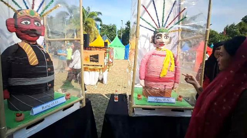 Sepasang Kue Ondel-ondel Raksasa Warnai HUT ke-497 Jakarta di Kantor ...