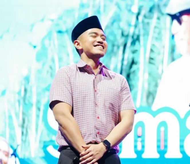 Sambangi Kantor DPP PAN, Kaesang Semringah Sambangi Kantor DPP PAN, Kaesang Semringah