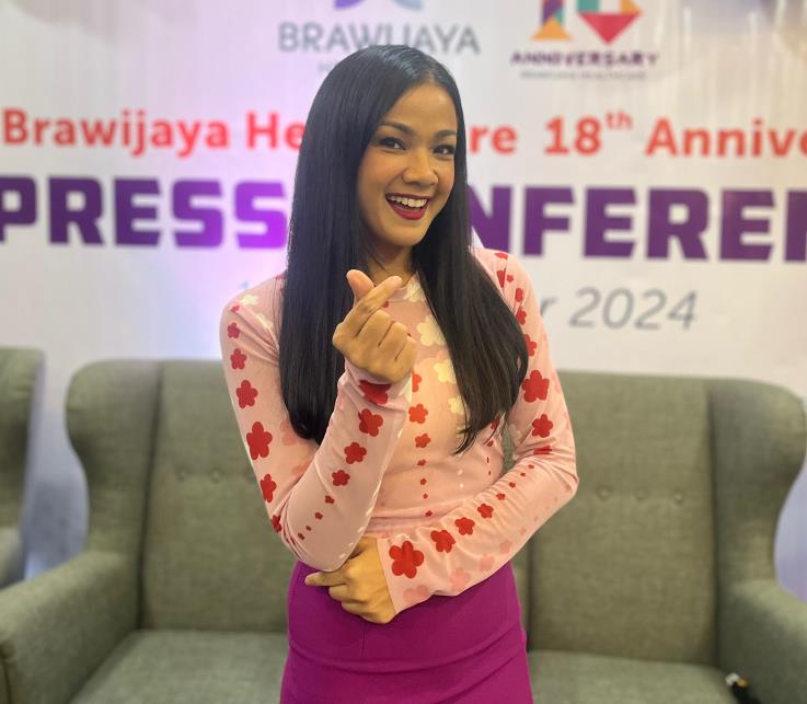 Tips Persiapan Lari ala Nirina Zubir Tips Persiapan Lari ala Nirina Zubir