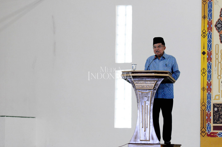 JK Resmikan Auditorium Pondok Modern Darussalam Gontor