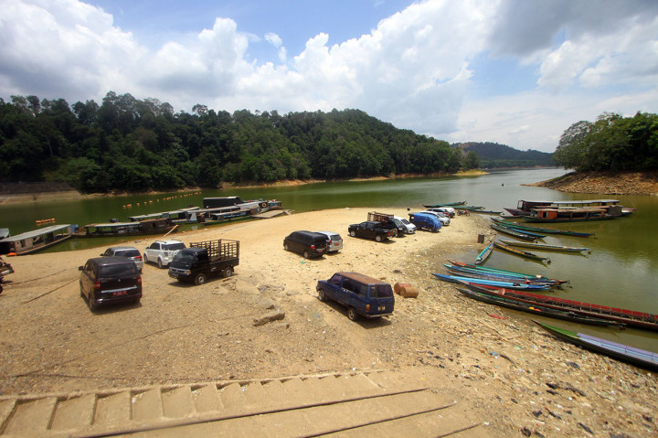 Waduk Riam Kanan Menyusut, Kinerja Turbin PLTA Terganggu