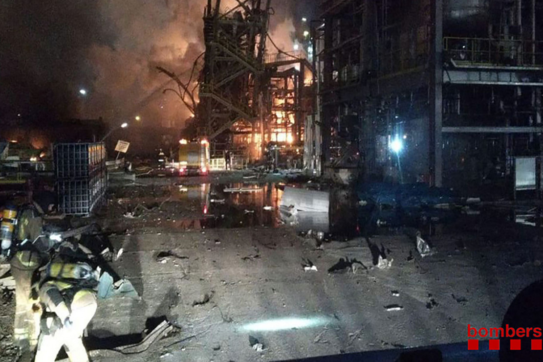 Tiga Tewas dalam Ledakan Pabrik Kimia di Spanyol