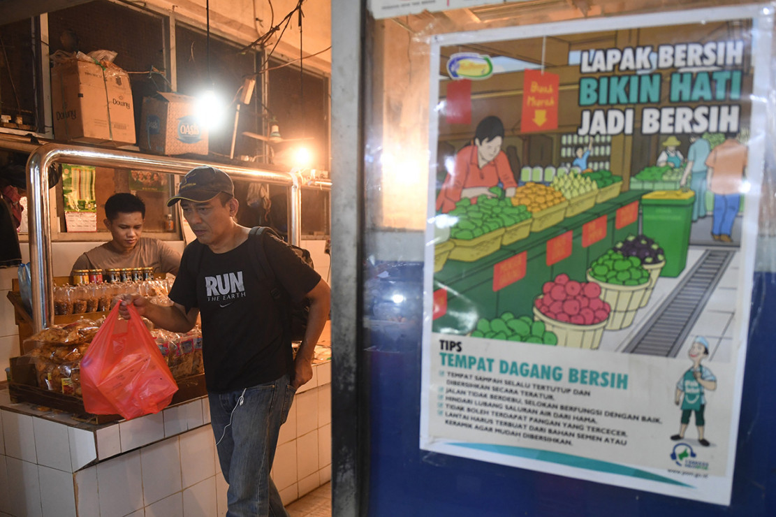 Pasar Tebet Jadi Percontohan Gerakan Bebas Kantong Plastik - Medcom.id