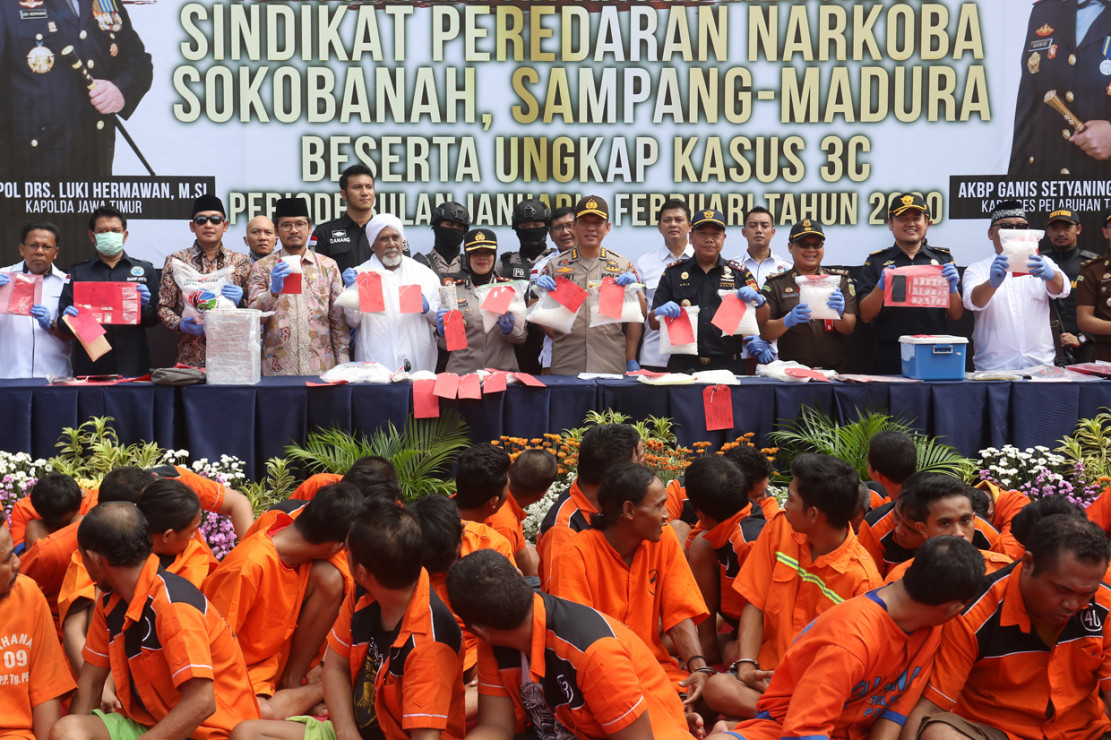 Polres Pelabuhan Tanjung Perak Surabaya Sita 30Kg Sabu Polres Pelabuhan Tanjung Perak Surabaya Sita 30Kg Sabu