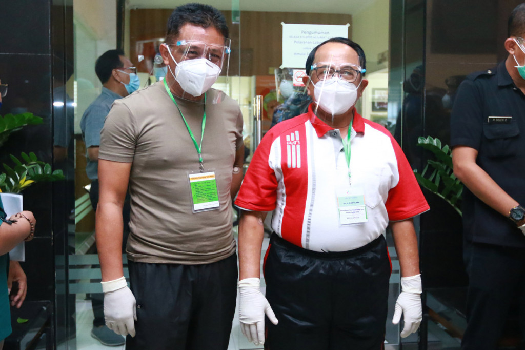 Bakal Paslon Pilkada Jatim Jalani Tes Kesehatan