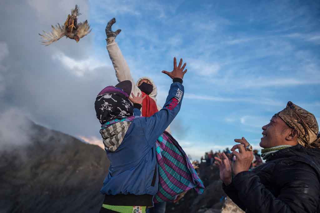 Melihat Ritual Yadnya Kasada di Bromo di Masa Pandemi