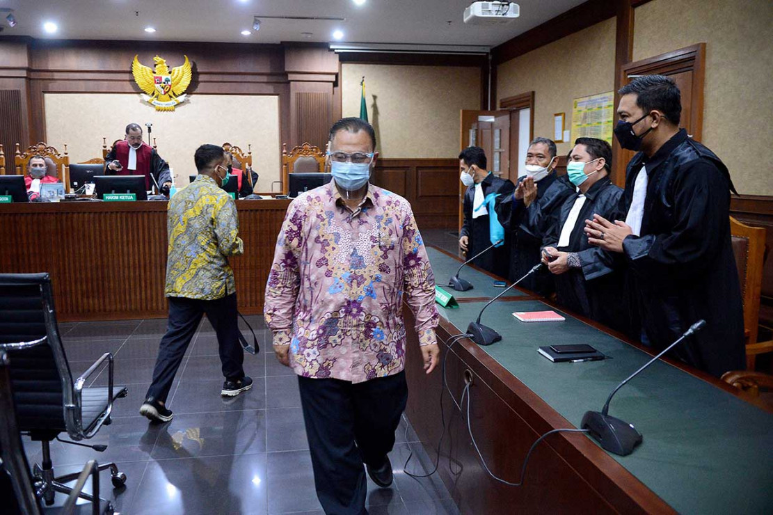 Sidang Vonis Angin Prayitno Ditunda