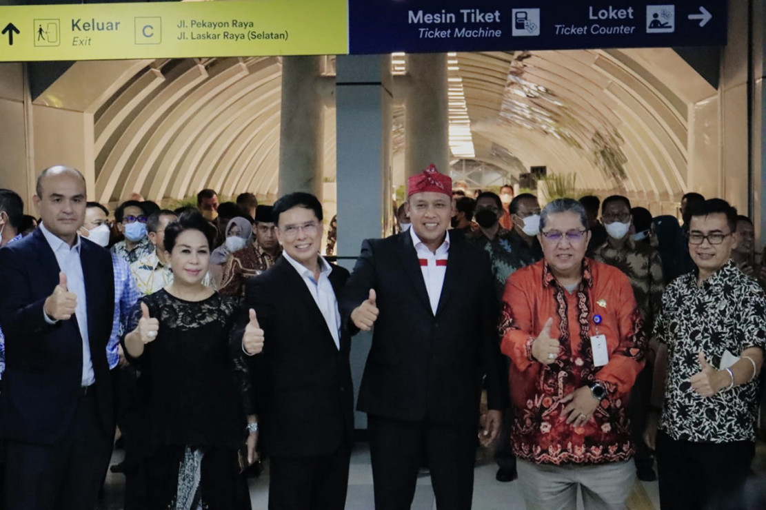 Sky Bridge Revo Town Resmi Beroperasi